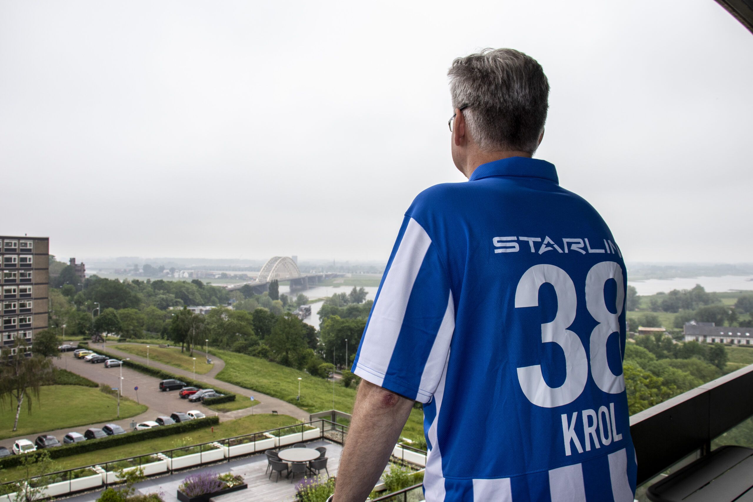 De ballonnenman uit Nijmegen - FC Eindhoven