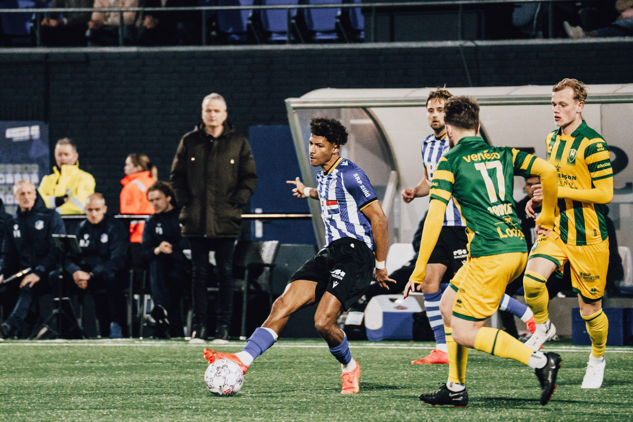 Vierde periode start met puntendeling - FC Eindhoven