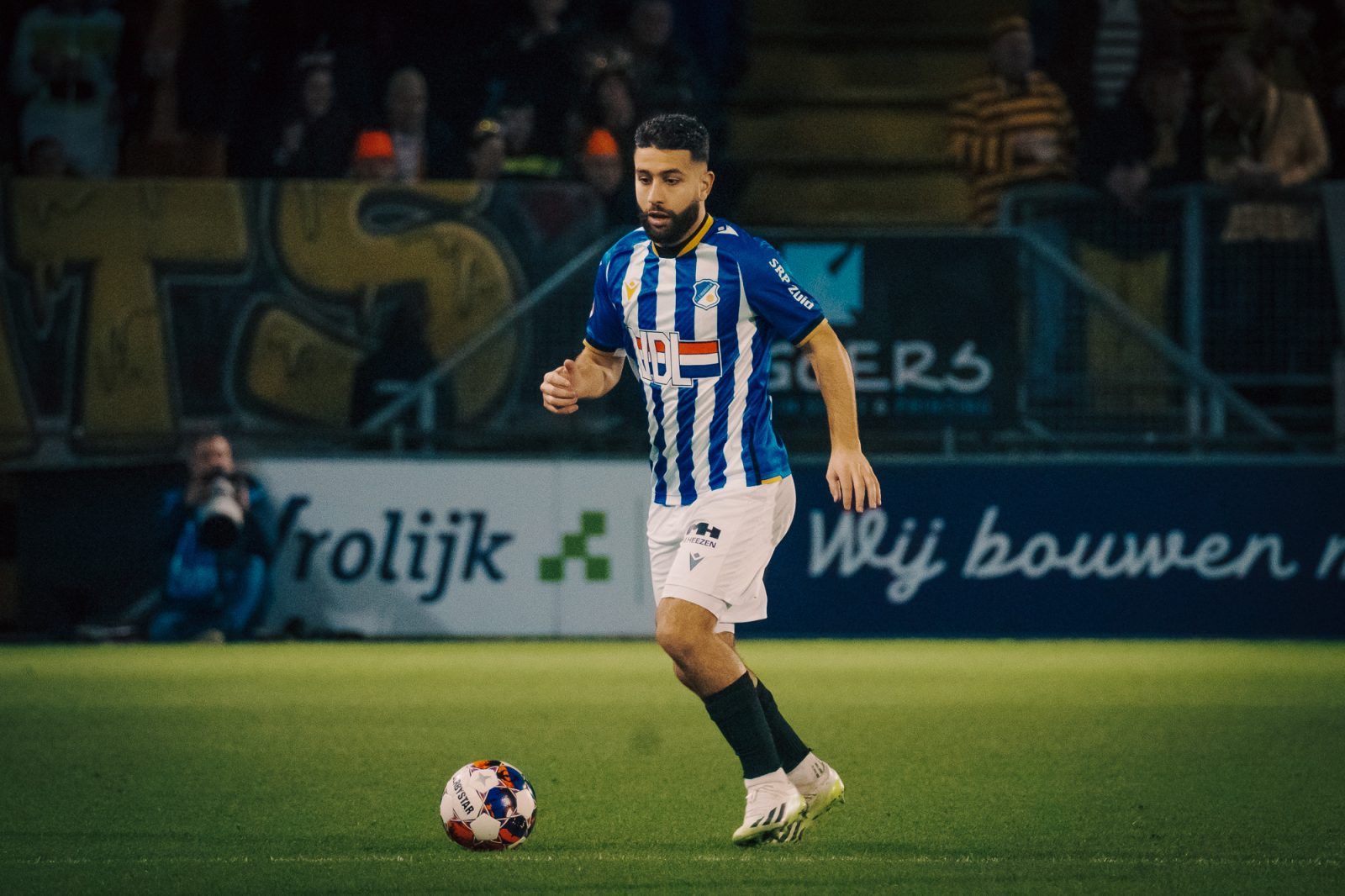 Sterke comeback levert een punt op in Breda - FC Eindhoven