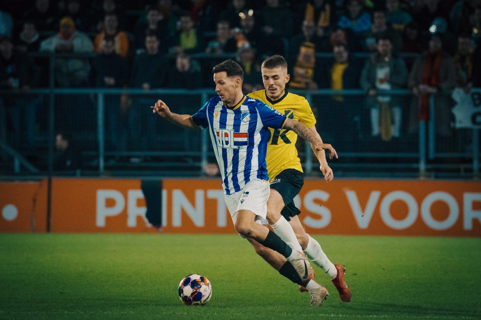 Sterke comeback levert een punt op in Breda - FC Eindhoven